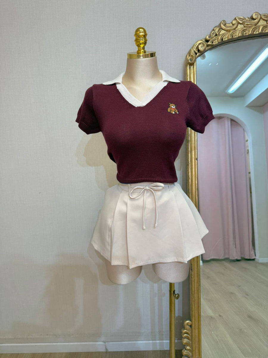 BLUSA GUINDA OSO CUELLO BEIGE – Hollywear