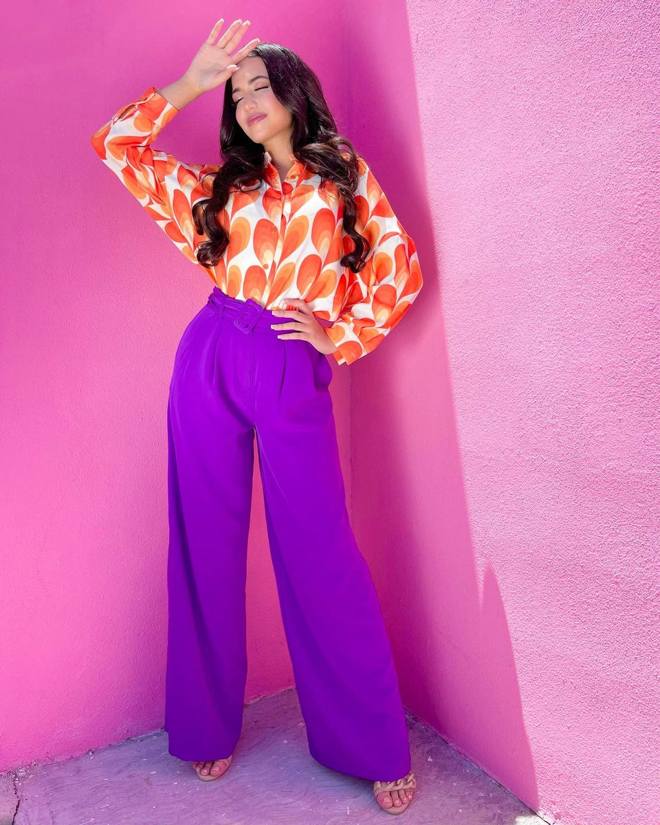 PANTALÓN VESTIR MORADO CON CINTÓ – Hollywear